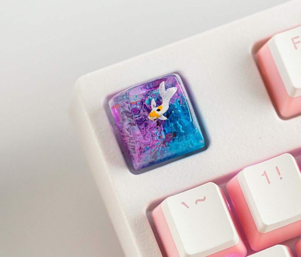 Unique Koi Artisan Keycap - Hirosart - Keycaps studio