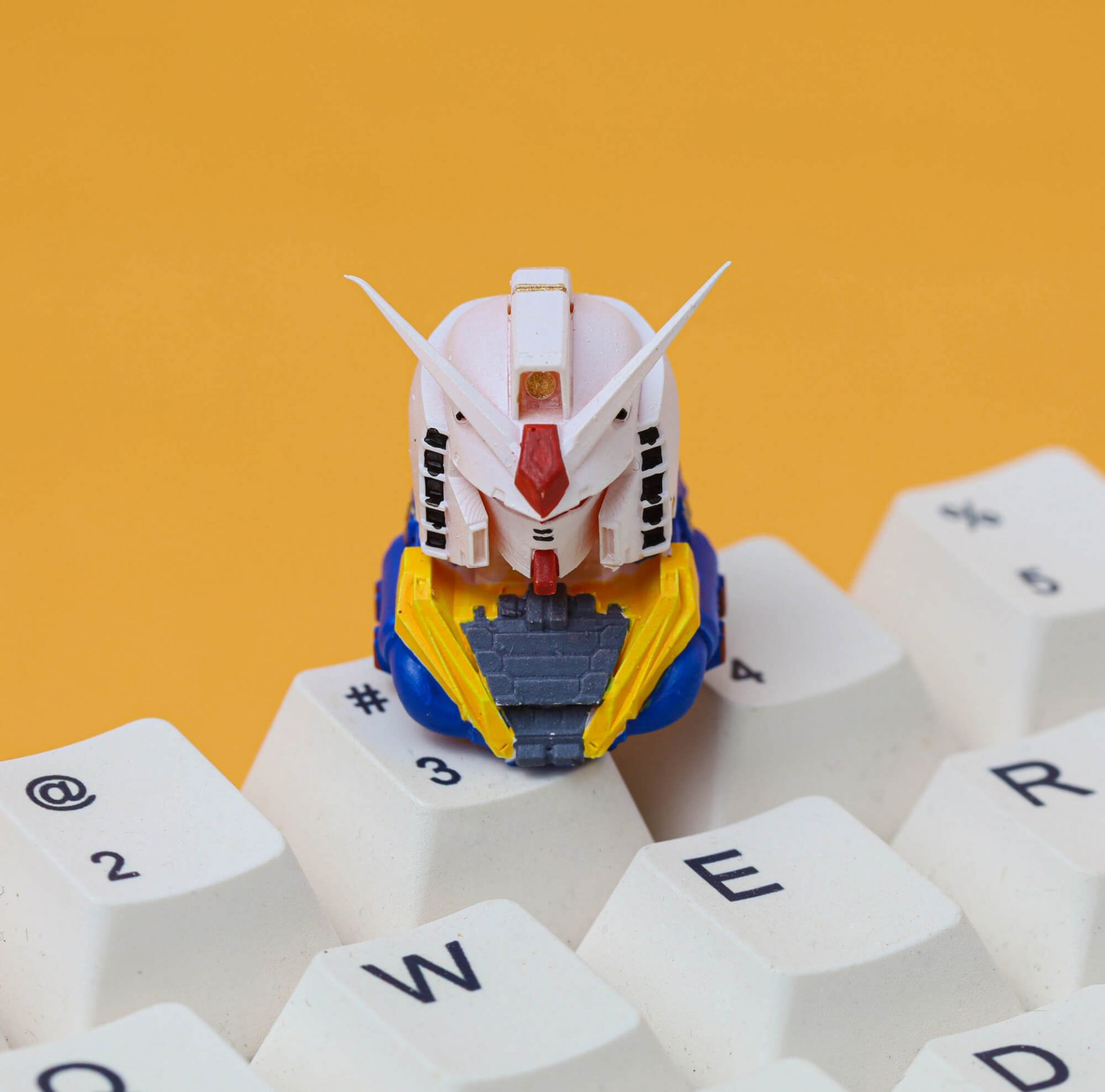 Gundam artisan keycap - Hirosart - Keycaps studio